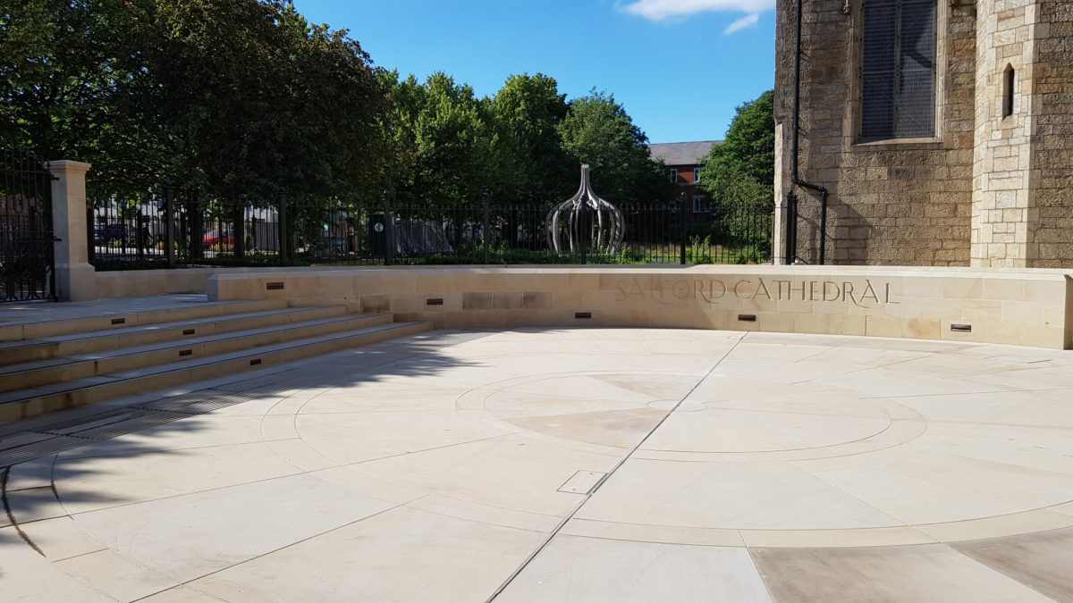 Computer aided design and manufacture meets traditional stone masonry ...